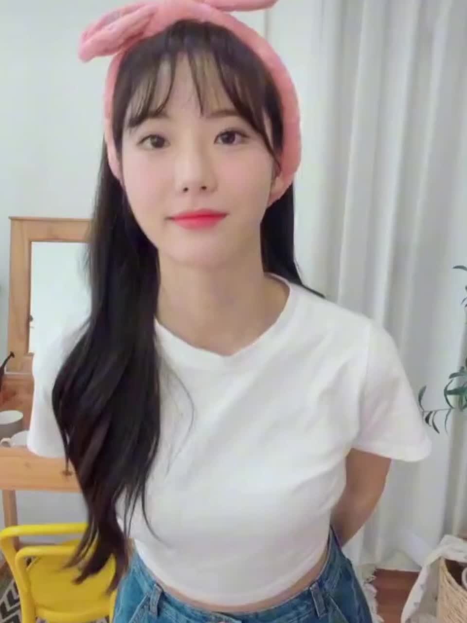 WJSN - Luda | Scrolller