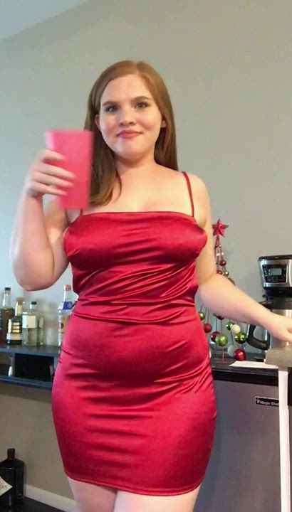 Cheers to easy access! Plus peep me almost falling 😂 | Scrolller