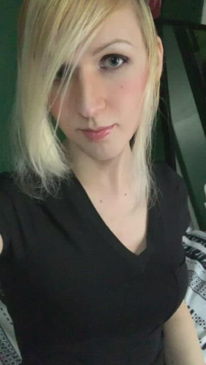 Cute blonde in a black dress | Scrolller