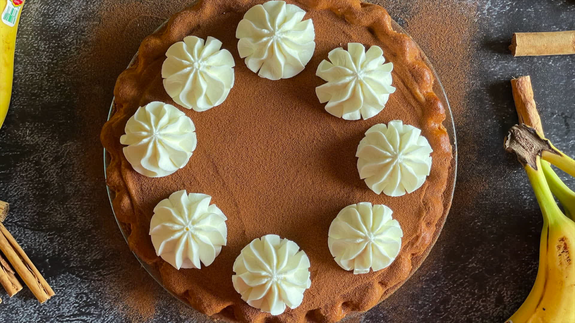 Banana Cream Pie | Scrolller