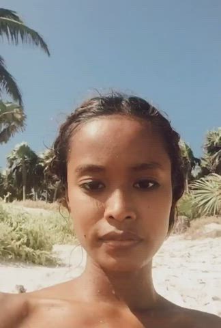 Paradise | Scrolller