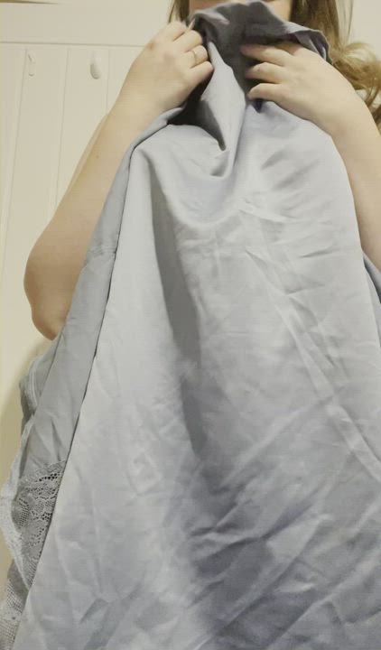 Guys who love thick mombods make me so wet… | Scrolller