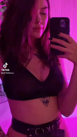 do you like this tiktok trend? | Scrolller