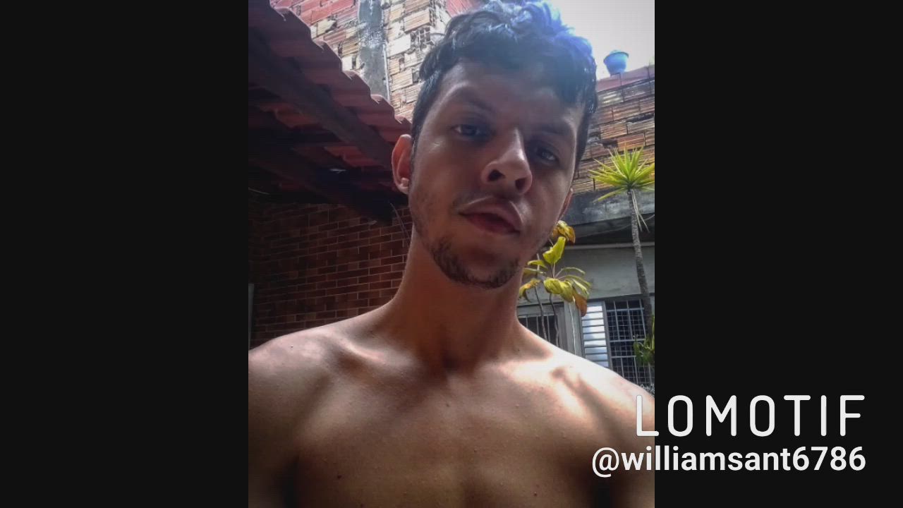 My evolution in 1 year | Scrolller