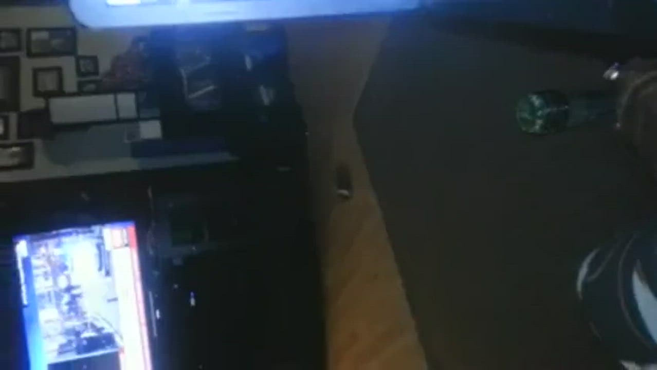 Wife Freeuse Facial | Scrolller