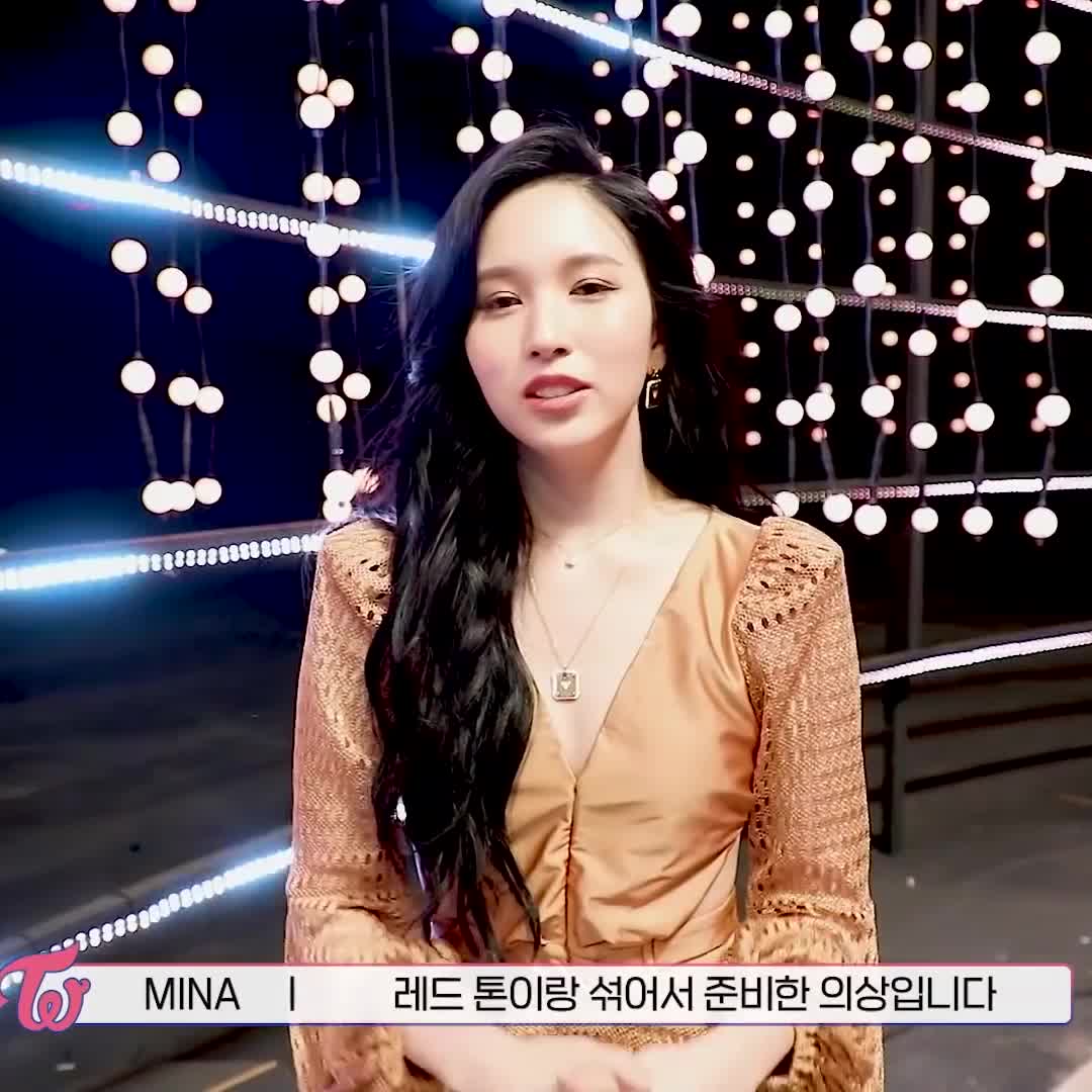 210624 - Stunning Mina | Scrolller