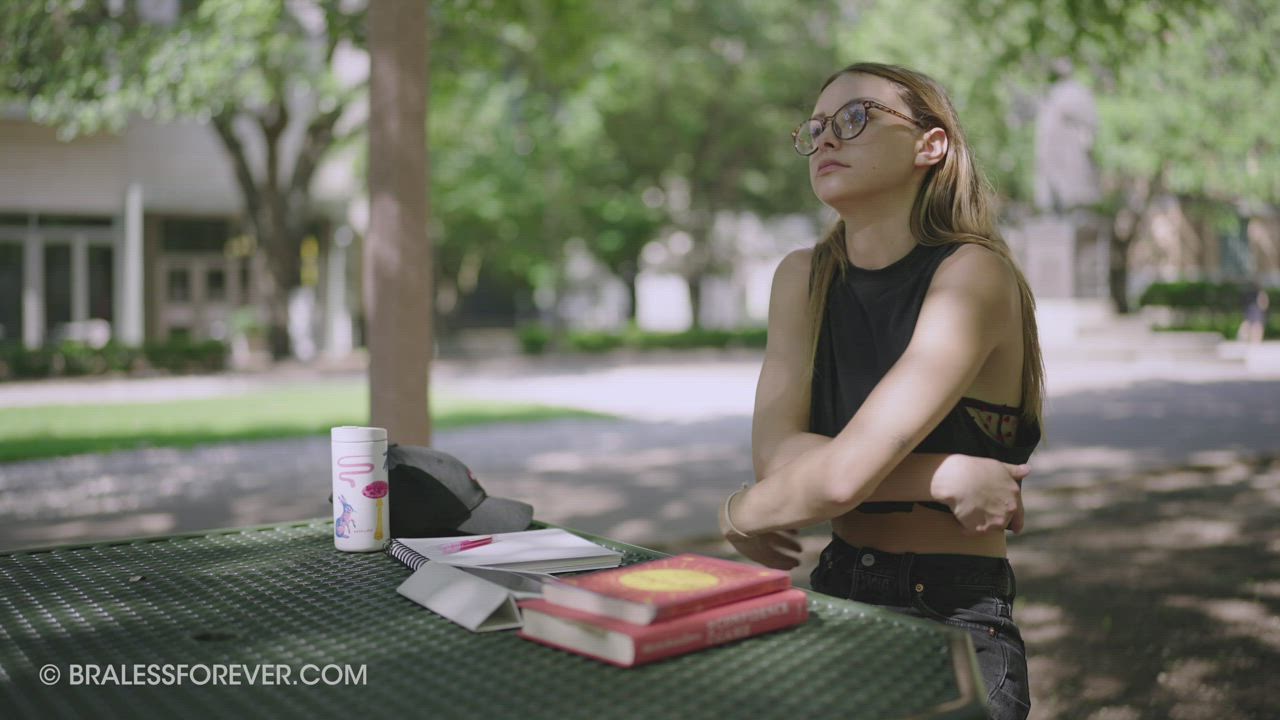 Don't distract her, just watch. Finals are around the corner and she has to study | Scrolller