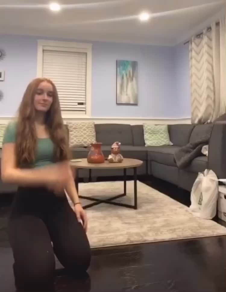 Throwback 🍑 since her tiktok is MIA | Scrolller