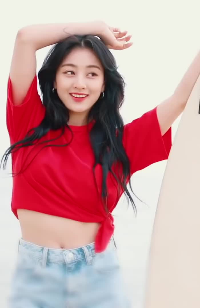 TWICE - Jihyo | Scrolller