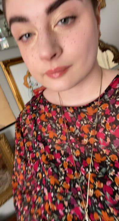 Moist mouth | Scrolller