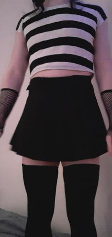 Hey lovelies, new here. Here is my blunt introduction 😈 | Scrolller