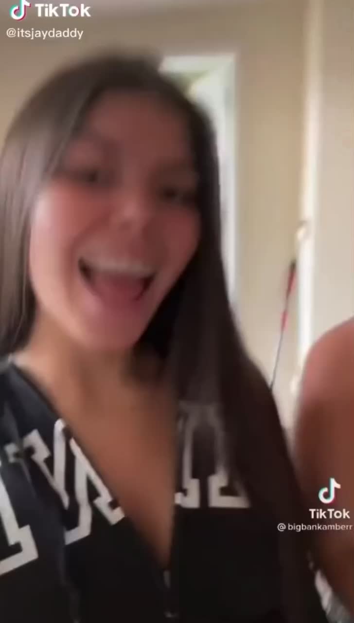 Fat ass Tiktok Twerk - Bundles | Scrolller