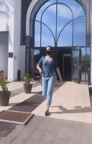 Nora Fatehi is just boner material | Scrolller