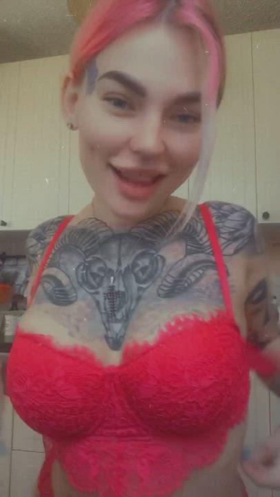 would you knock me up on the first date? | Scrolller