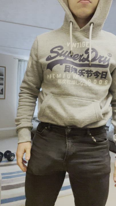 Slow revealing my huge cock. Put your tongue back in your mouth | Scrolller Slow revealing my huge cock. Put your tongue back in your mouth | Scrolller