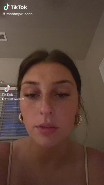 Abbey Wilson at it again | Scrolller