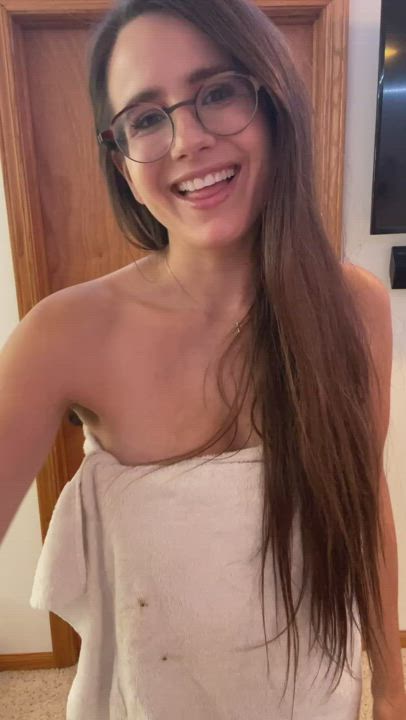 Older women are the kinkiest, you can learn from us ;) | Scrolller