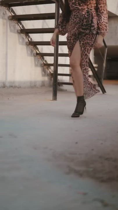 Hottie Simran blazing the screen | Scrolller