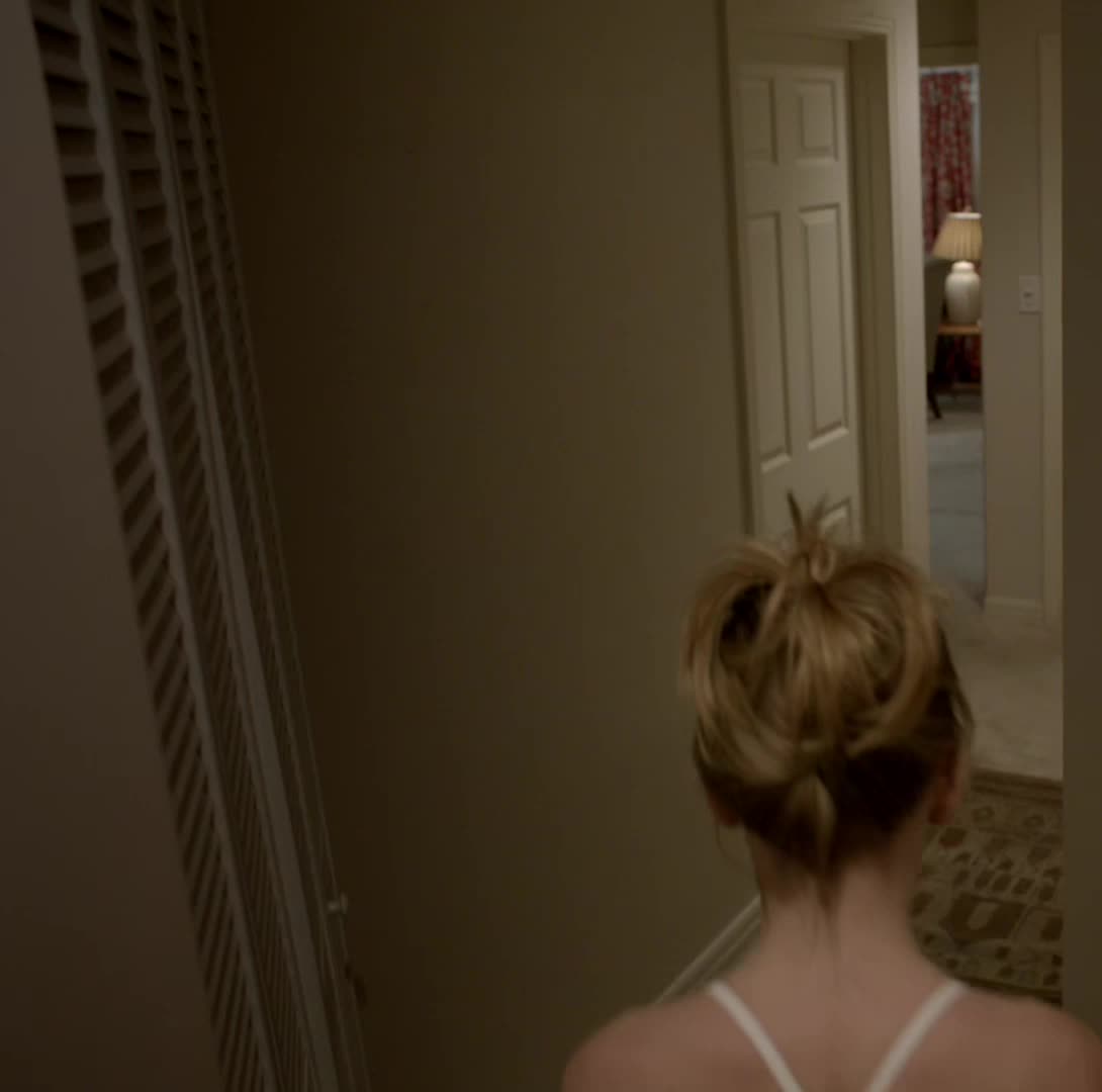 Britt Robertson In Ask Me Anything | Scrolller