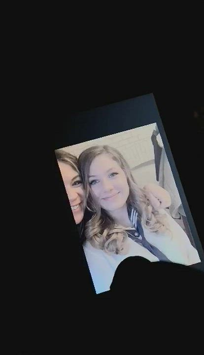 Covering the screen completely | Scrolller