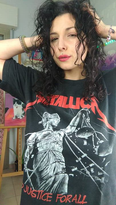 Metal girls have big boobs too (OC) | Scrolller