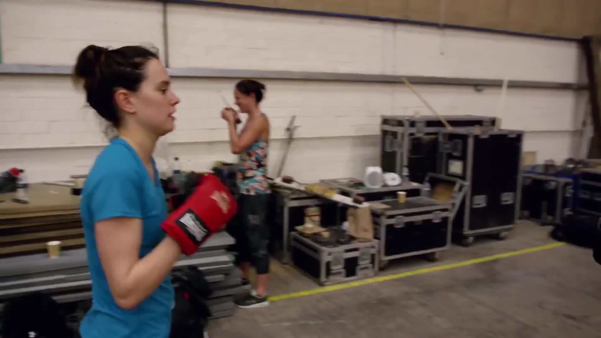 Daisy Ridley Training | Scrolller