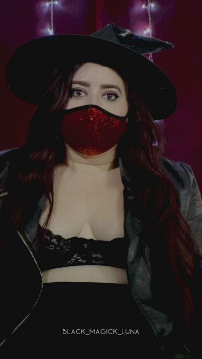 Who out there enjoys magic? | Scrolller