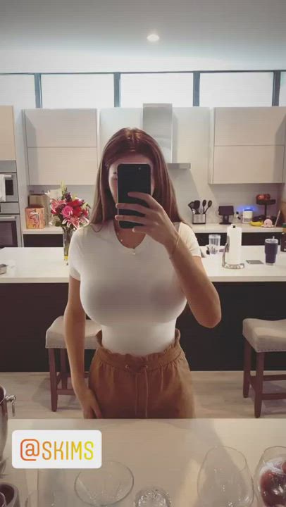 Ashley Scrolller