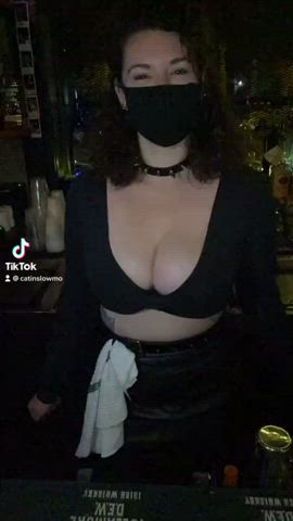 Bartender | Scrolller