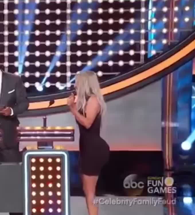 Giant Bubble Butt on FF | Scrolller