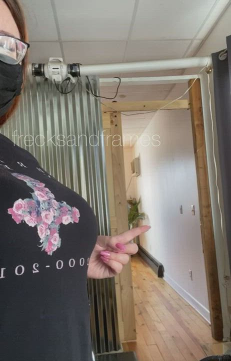 (F) how about a bbw at work? 🍈🍈 | Scrolller