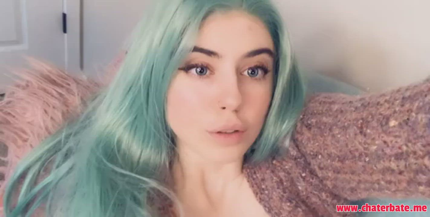 My Lips Are Swollen From Fucking Scrolller