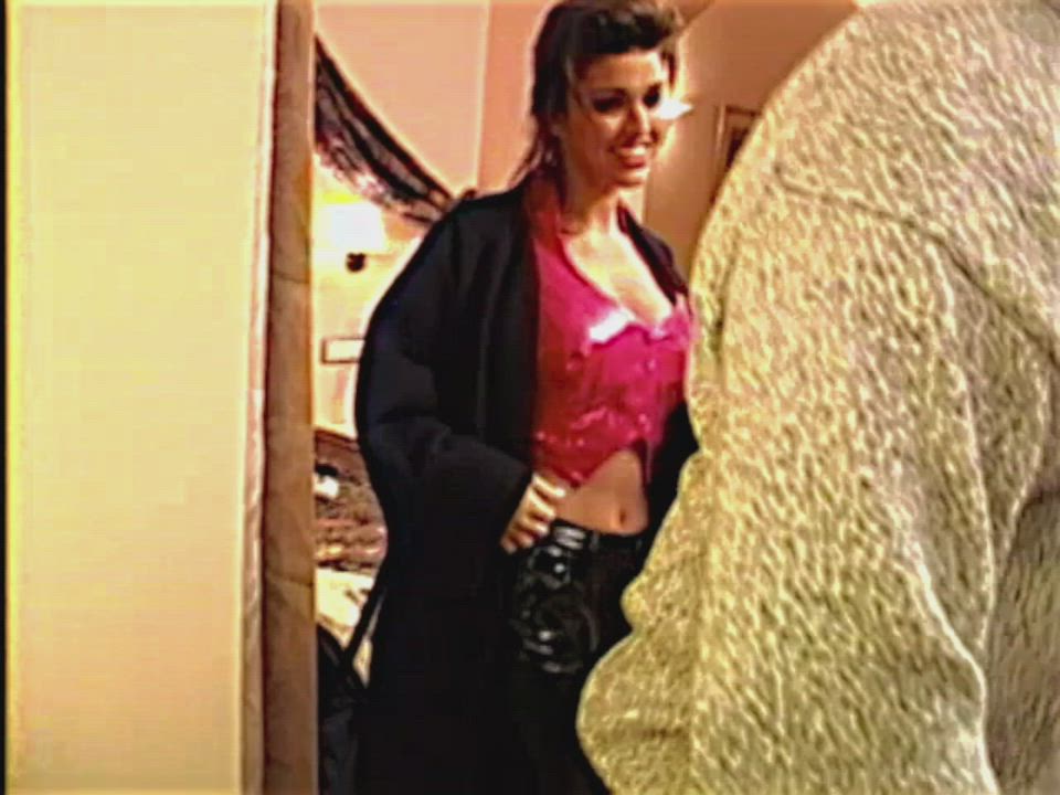 Taylor Hayes, Trouble (1996) [60fps, upscaled] | Scrolller