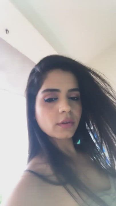 Nips Part 2 👀👀 | Scrolller