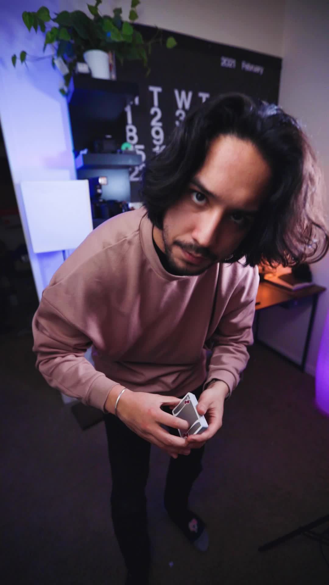 It's taken me years to finally master this card trick | Scrolller