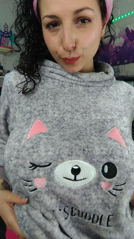 Cute sweater on or off?🐨 (OC) | Scrolller