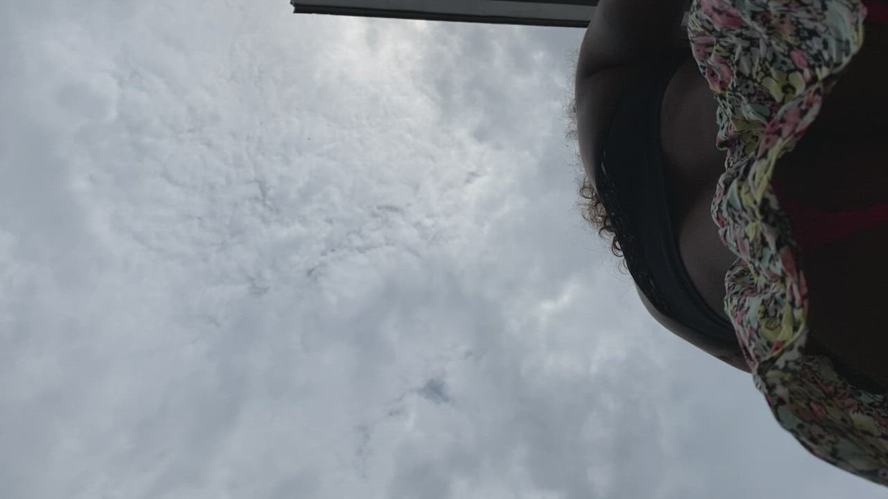 Pussy before the storm ☺️ | Scrolller