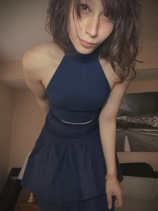 The ruffles help camoflouge the bulge 🤫 | Scrolller