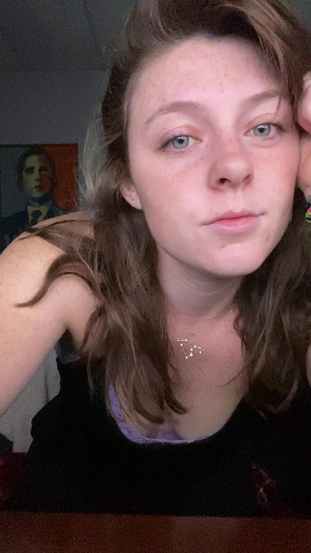 Freckle flash at work! | Scrolller