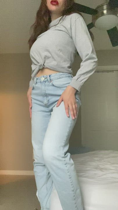 Perfect Naomi | Scrolller