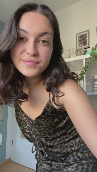 Here is my application to be your slut | Scrolller