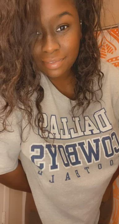 Kids are in bed ….. ready to play 😏 | Scrolller