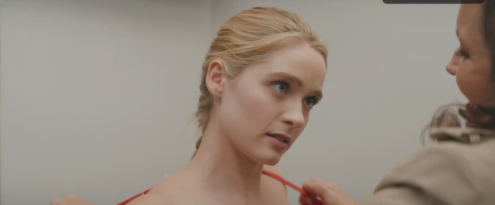 Kristin Davis & Greer Grammer in Deadly Illusions (2021) | Scrolller
