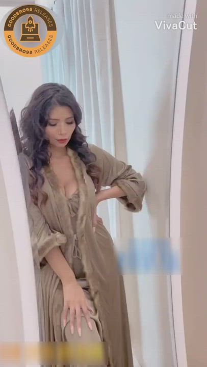 💜🌈 Annie Sharma Most Expensive Website Video Of 13 Mins+ Full Topless, Her Teasing Level Is At ...