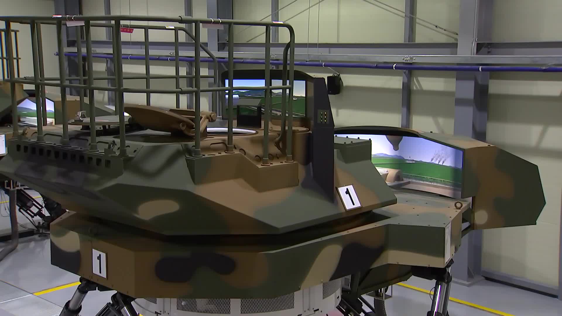 K1E1 Tank Simulator | Scrolller