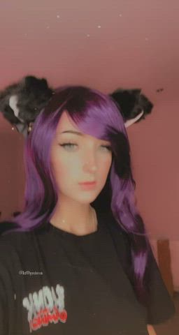 show me love if you wanna see some drooling 🥺 | Scrolller