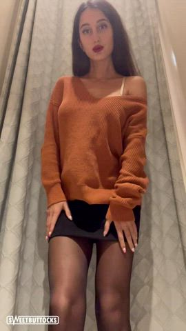 Fitting room. | Scrolller