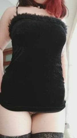 Do you like your latinas with big tits? Drop | Scrolller