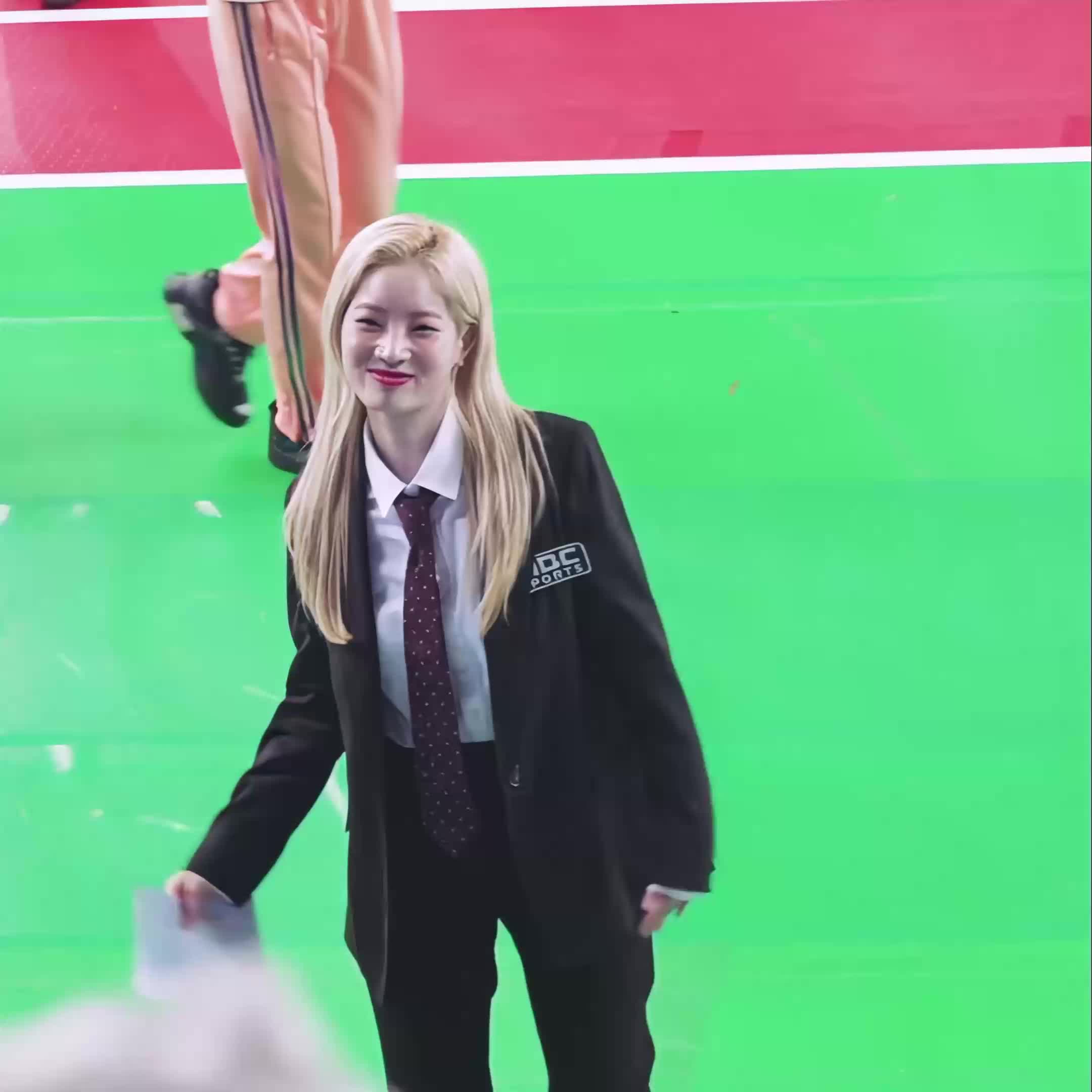 Dahyun | Scrolller