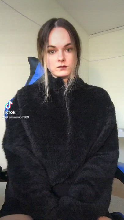 Spinning | Scrolller